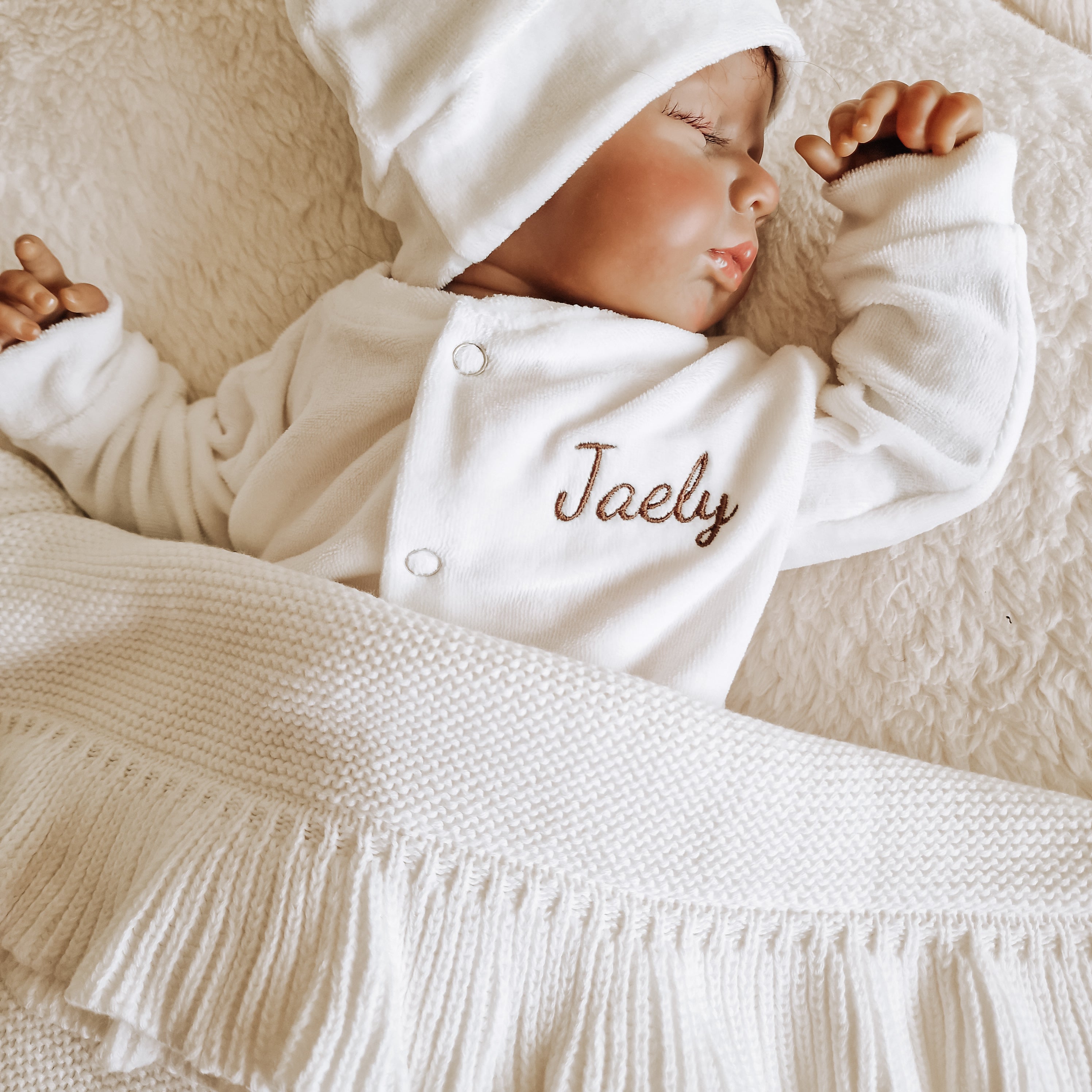 The most beautiful birth suits – Lilii Flora